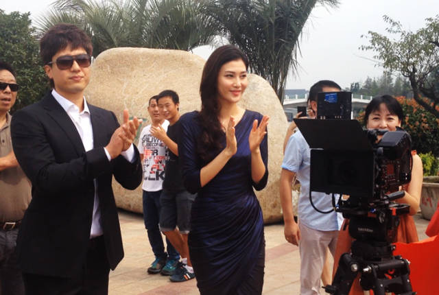 MOISSAC and Li Caihua Open a New Drama "Sleeping Beauty"