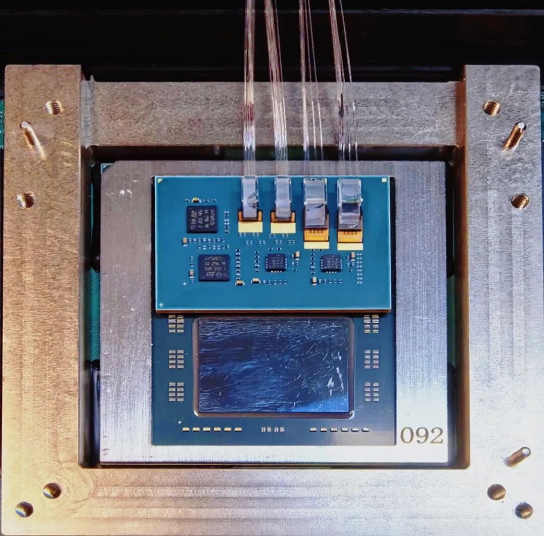WAIC｜曦智科技：光电融合突破算力边界，曦智科技发布多维度创新成果