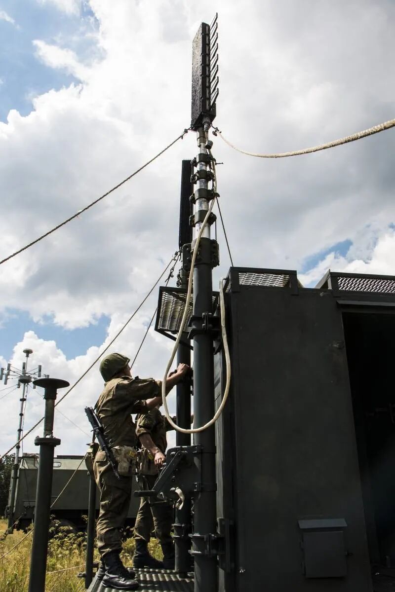 俄罗斯R-330ZH“居民”电子战系统-军工资源网——军工网 军民两用服务平台