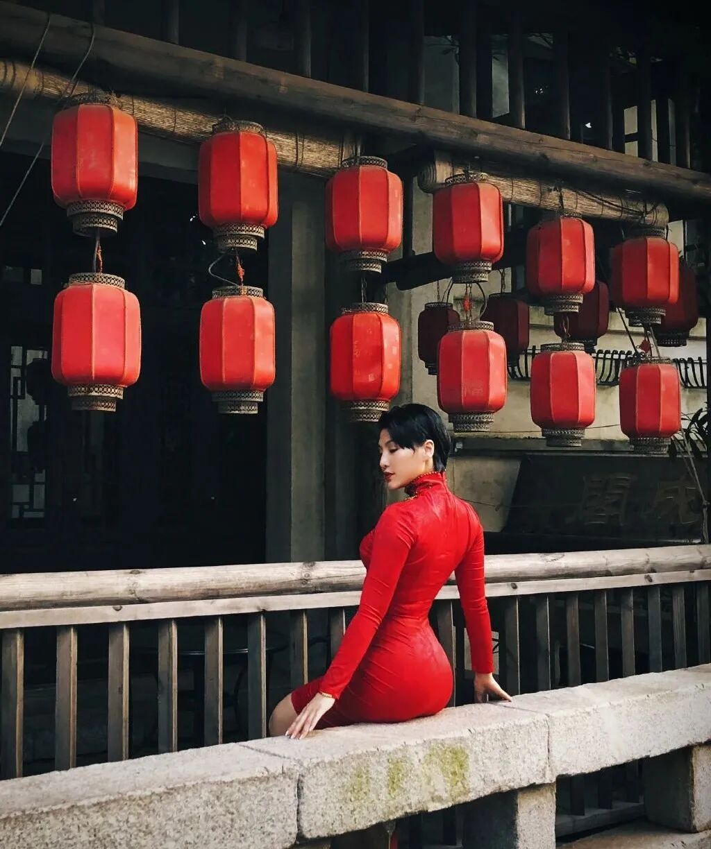 做过DJ当过私教，如今是健身房老板娘，这样犯规身材，谁顶得住？ -6parkbbs.com