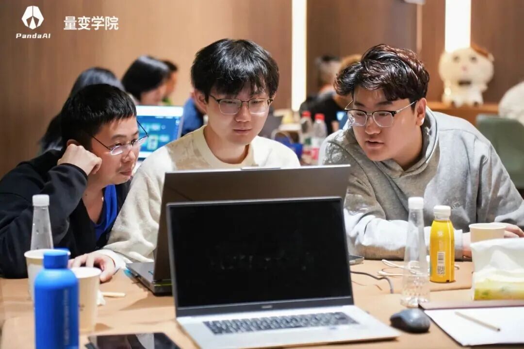 从0到1，我们共同完成了AI量化思维的“惊险一跃” | 机器学习实战营圆满收官 - Py学习