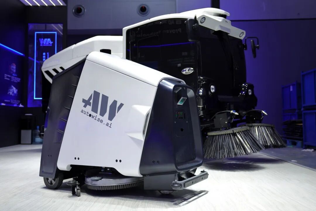 WAIC 2022 | Autowise.ai仙途智能携新品V3展示自动驾驶硬核新科技 - 脉脉