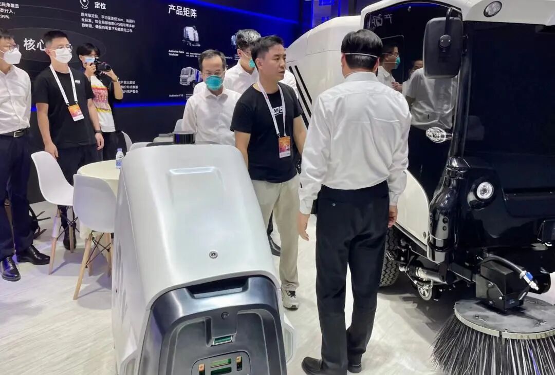 WAIC 2022 | Autowise.ai仙途智能携新品V3展示自动驾驶硬核新科技 - 脉脉