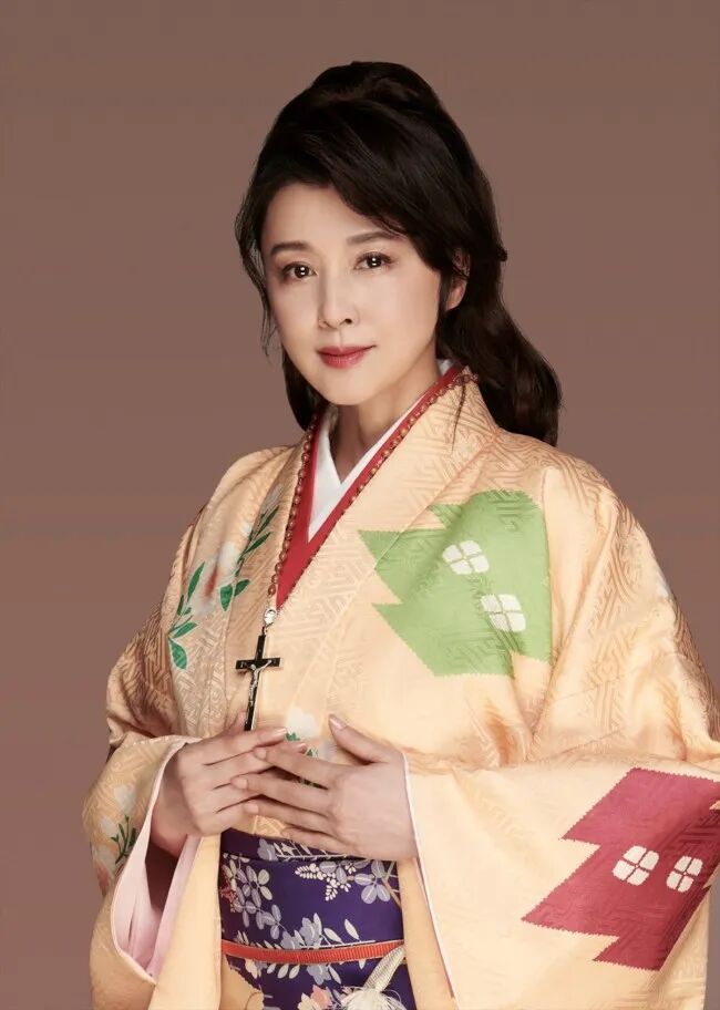 “日本第一美女”，无数90后的童年女神，如今依然身材劲爆 -6park.com