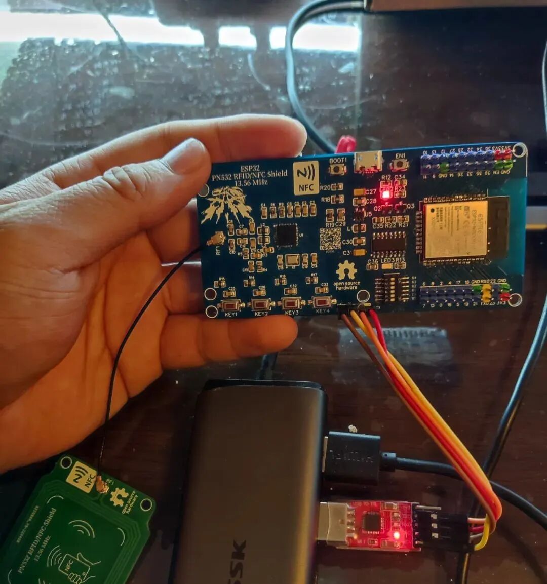 ESP32+PN532(RFID)组合板验证成功-电子工程专辑
