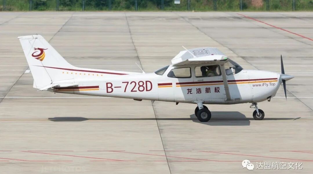 【航空科普】Cessna 172 塞斯纳172 - 飞行学院 - 模拟飞行论坛