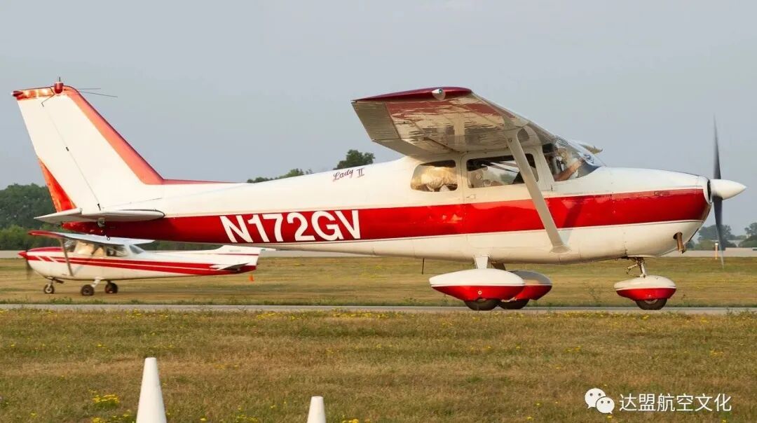 【航空科普】Cessna 172 塞斯纳172 - 飞行学院 - 模拟飞行论坛