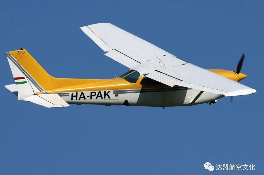 【航空科普】Cessna 172 塞斯纳172 - 飞行学院 - 模拟飞行论坛