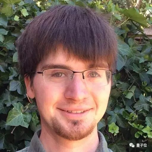 GAN诞生记：最火的AI模型，来自一群博士的酒后争吵-阿里云开发者社区