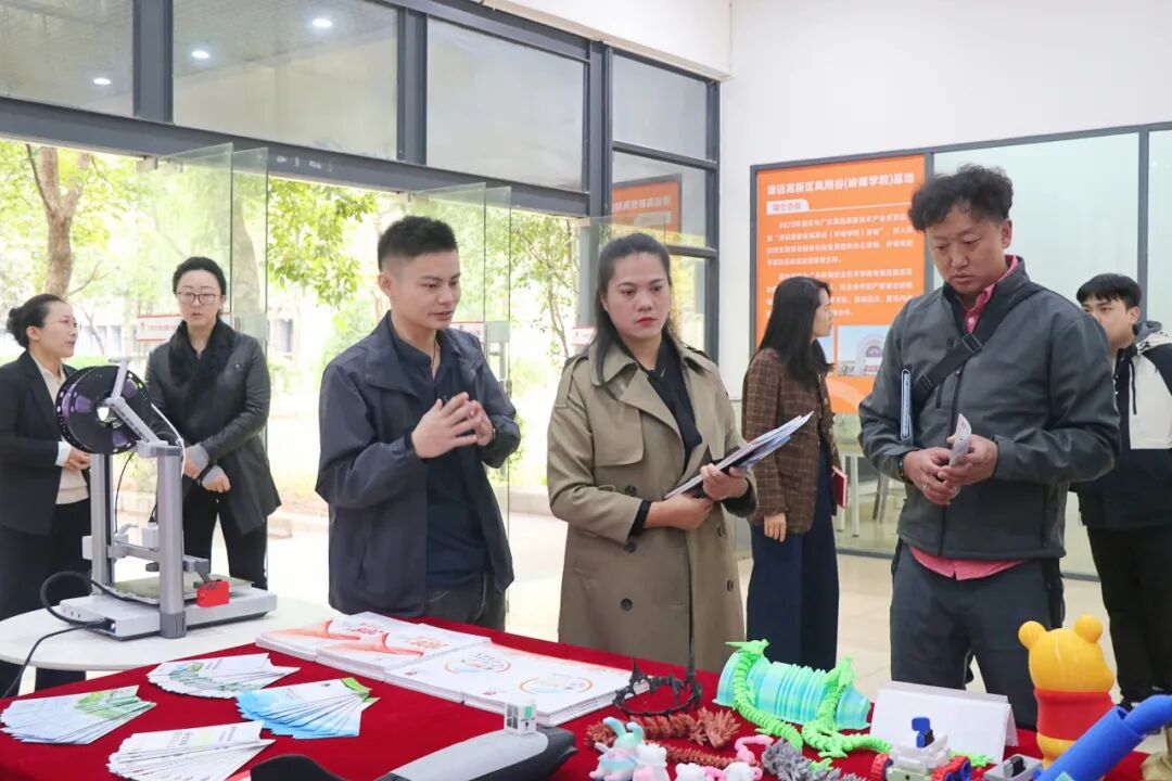 深化产教融合，共探就创业孵化新路径 | 云南商务职业学院赴广东岭南职业技术学院考察交流|云商快讯|云南商务职业学院