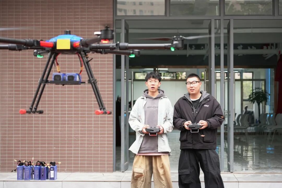 云南商务职业学院与云南浩翼航空服务有限公司无人机培训考试基地揭牌仪式圆满举行|云商快讯|云南商务职业学院