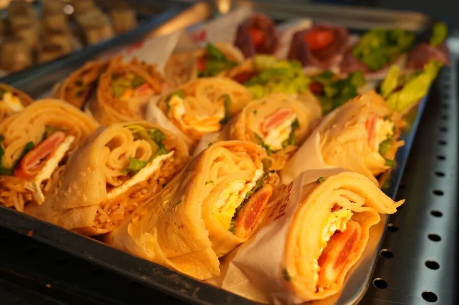 真“香”警告！食堂二楼焕新袭来......|云商快讯|云南商务职业学院