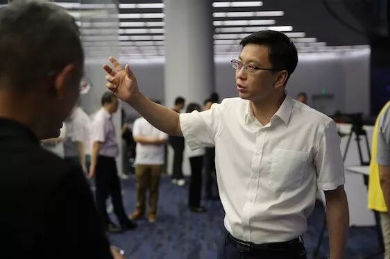 Congratulations on the Connection of Shanghai Metro Line 5 and Line 9 ...