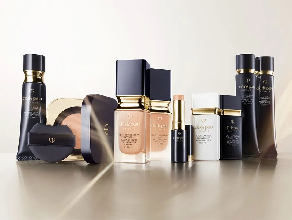 小美宝箱｜CPB明星隔离：火了近十年，它依旧是底妆顶流 - 脉脉