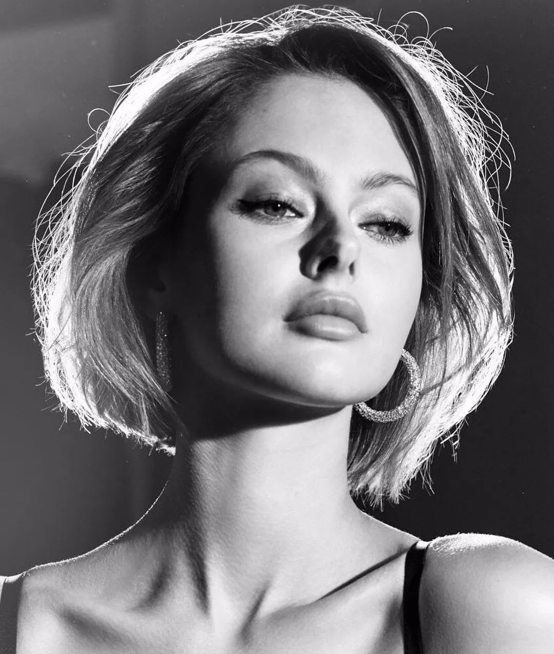 尤物， 超模Alexandra Ola Kaczmarek - 京华茶馆