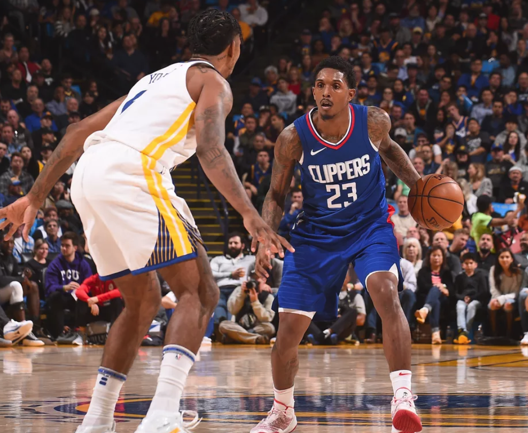 1米85偏瘦打得分后卫，34岁还在NBA混得风生水起_路威