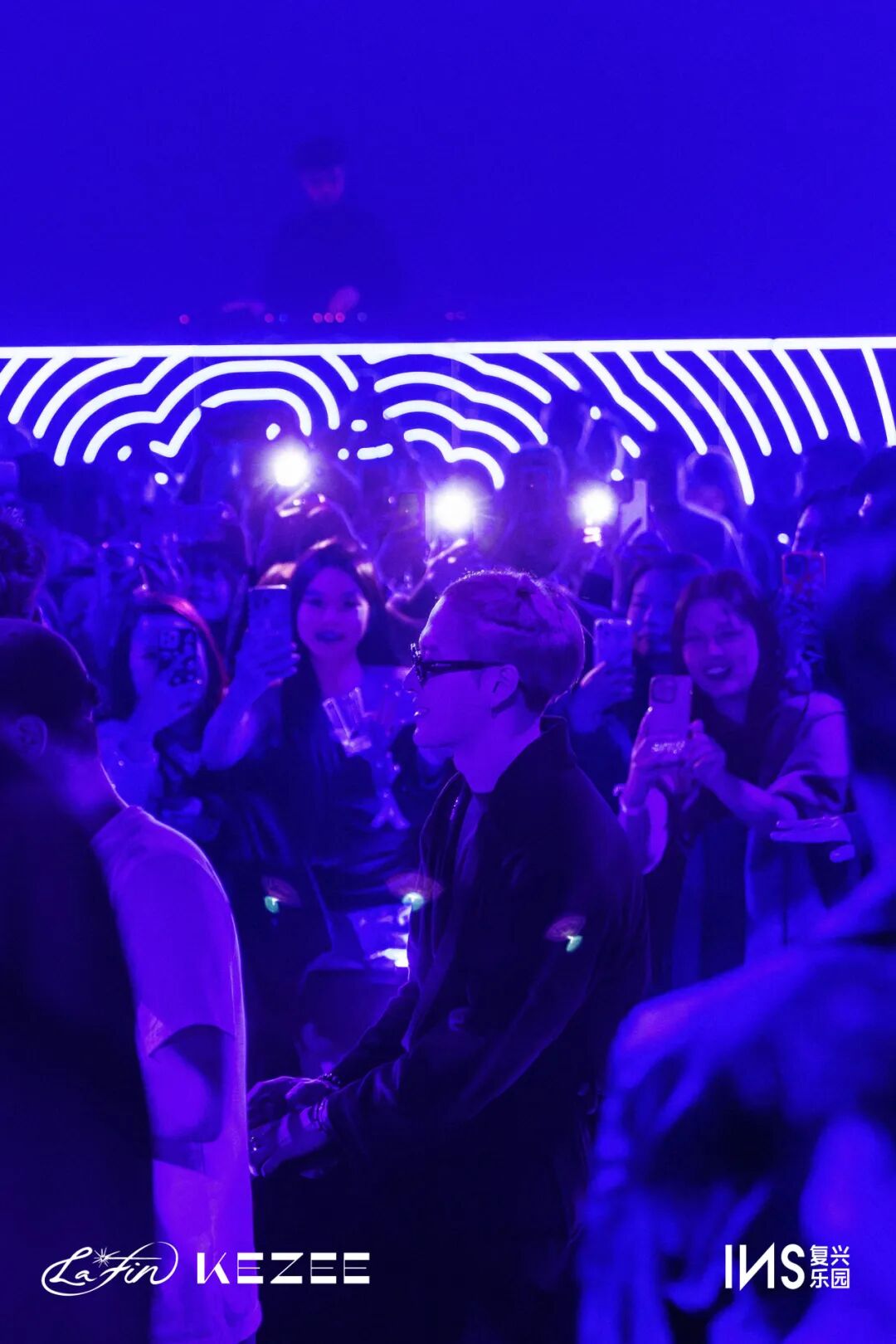 【KEZEE Shanghai】十一月回顾 与初冬的美丽邂逅-上海KEZEE酒吧,上海KEZEE MUSIC LIVE
