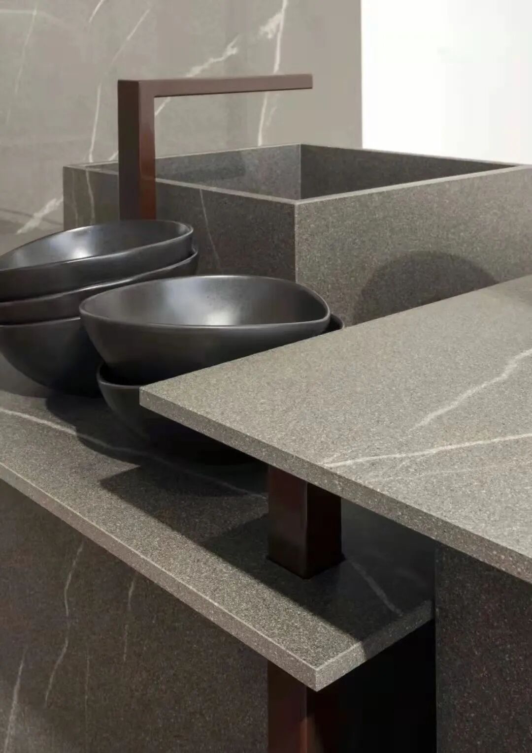 Laminam In-Side技术呈现视觉完美和最高品质的岩板表面